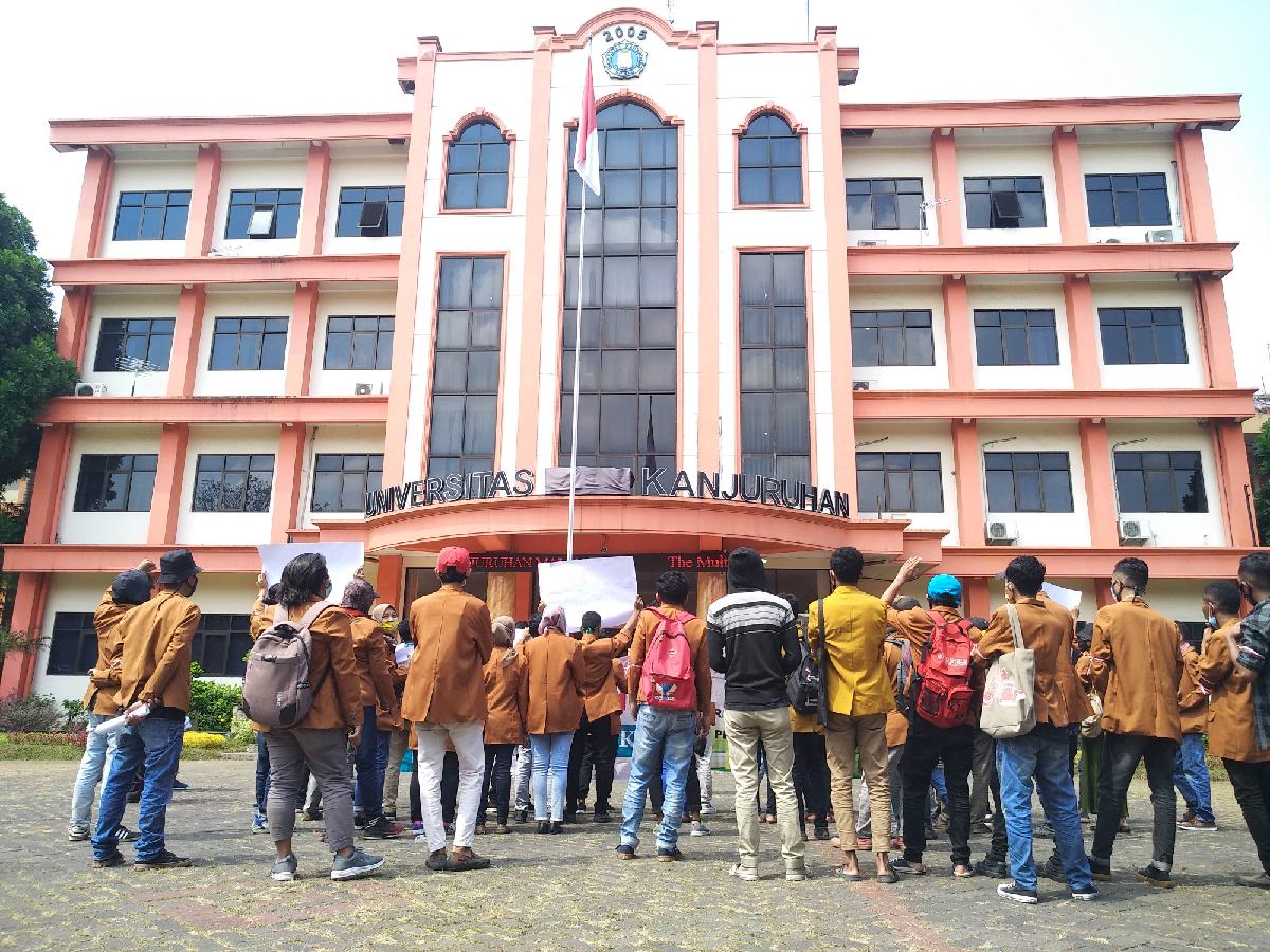 Mahasiswa Unikama Demo Tuntut UKT, Begini Tanggapan Rektorat