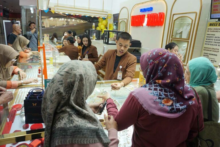 Toko Emas Wahyu Redjo MOG Tawarkan Koleksi Terlengkap dan Hadiah Liburan