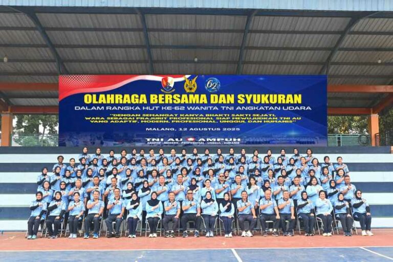 Apresiasi Danlanud Abd Saleh pada Wanita Angkatan Udara dalam Syukuran HUT Wara ke-62